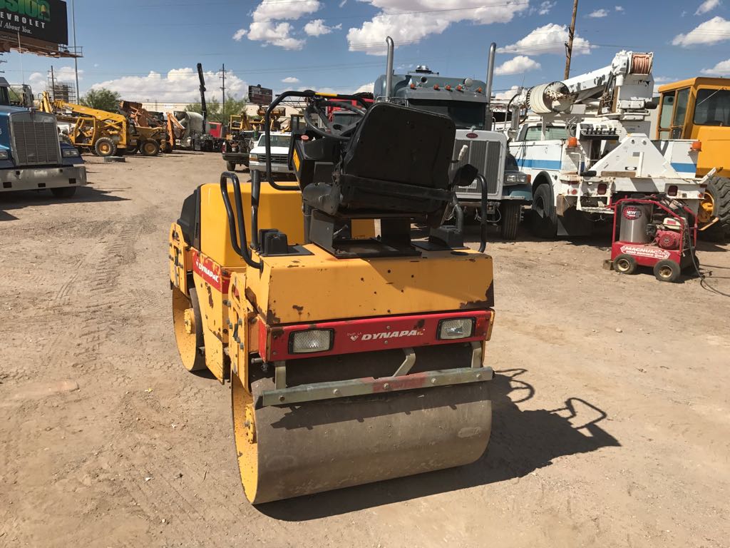 Vibro Roller: COMPACTADOR